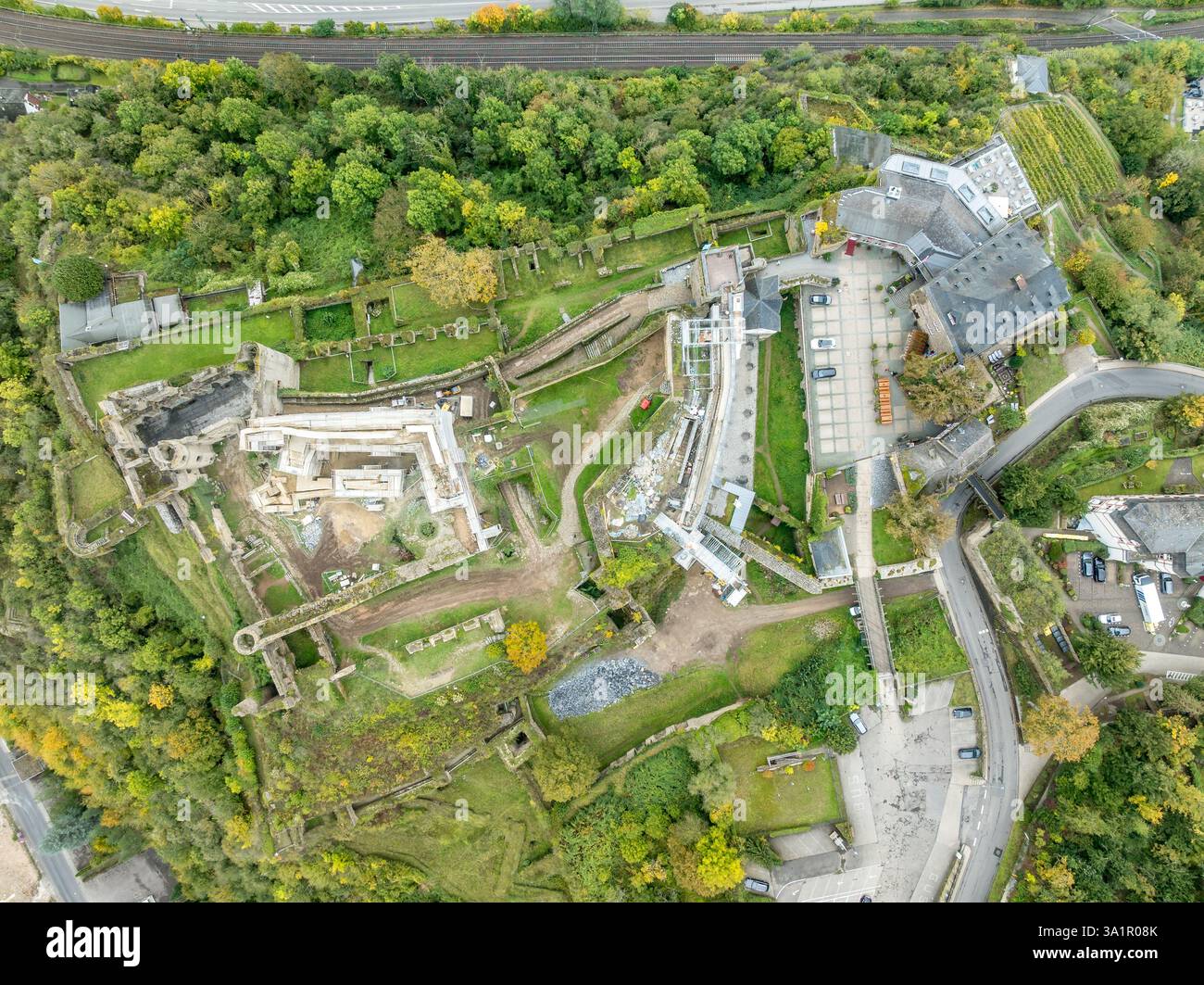Rheinfels Castle: Majestic ruins overlooking the Rhine, a medieval ...