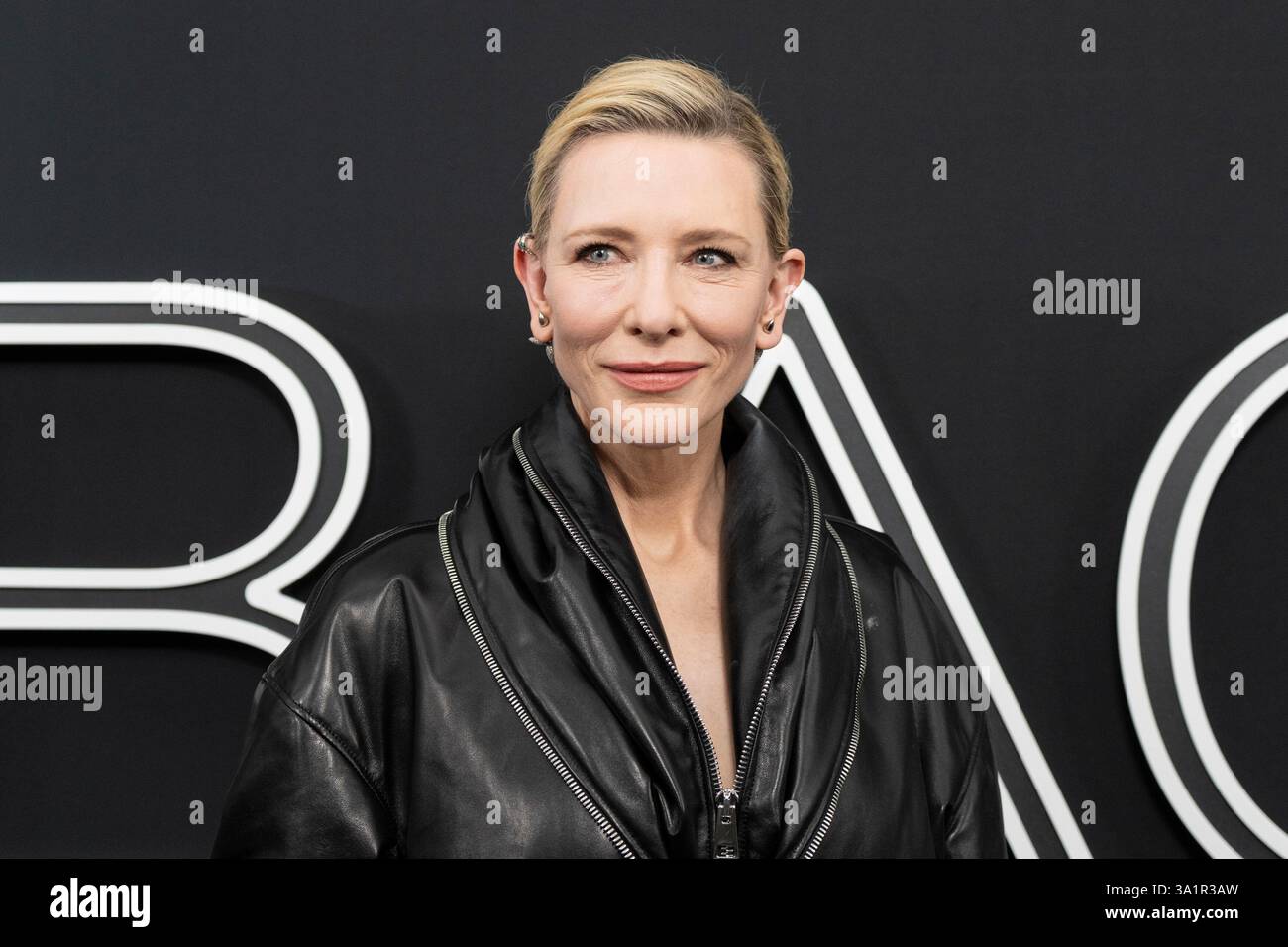 New York, USA. 09th Mar, 2025. Cate Blanchett wearing dress by Sarah ...