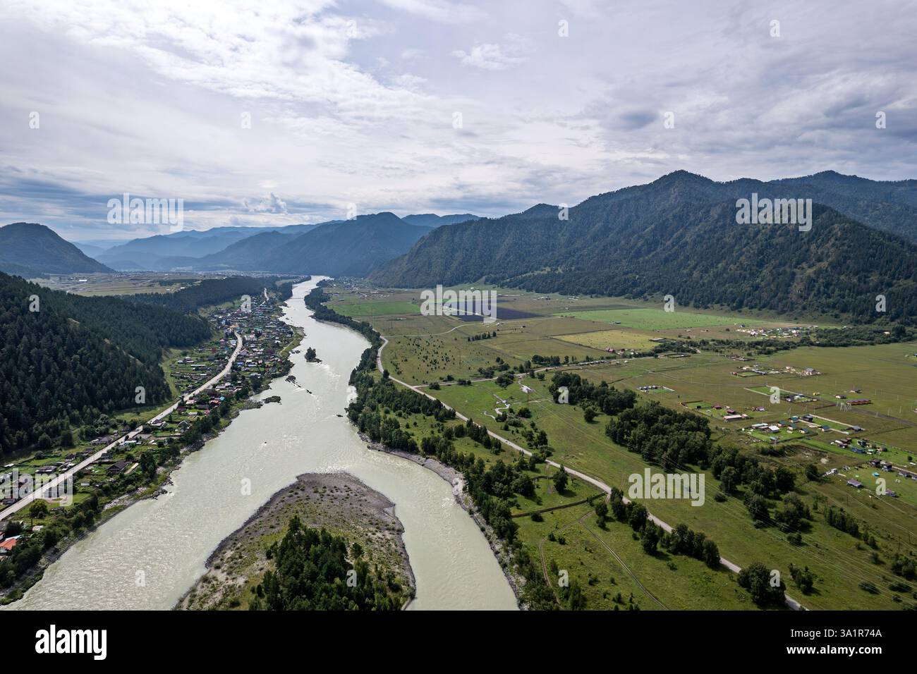 Panorama of mountain summer landscape of fast river Katun, Altai ...