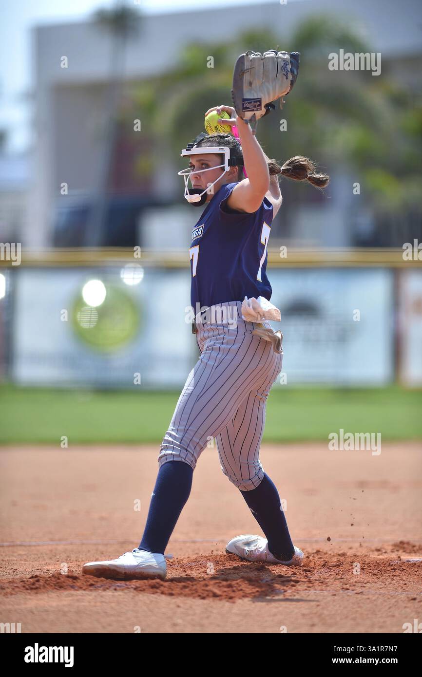 University of Tennessee at Chattanooga pitcher, Peja Goold (7), fires ...
