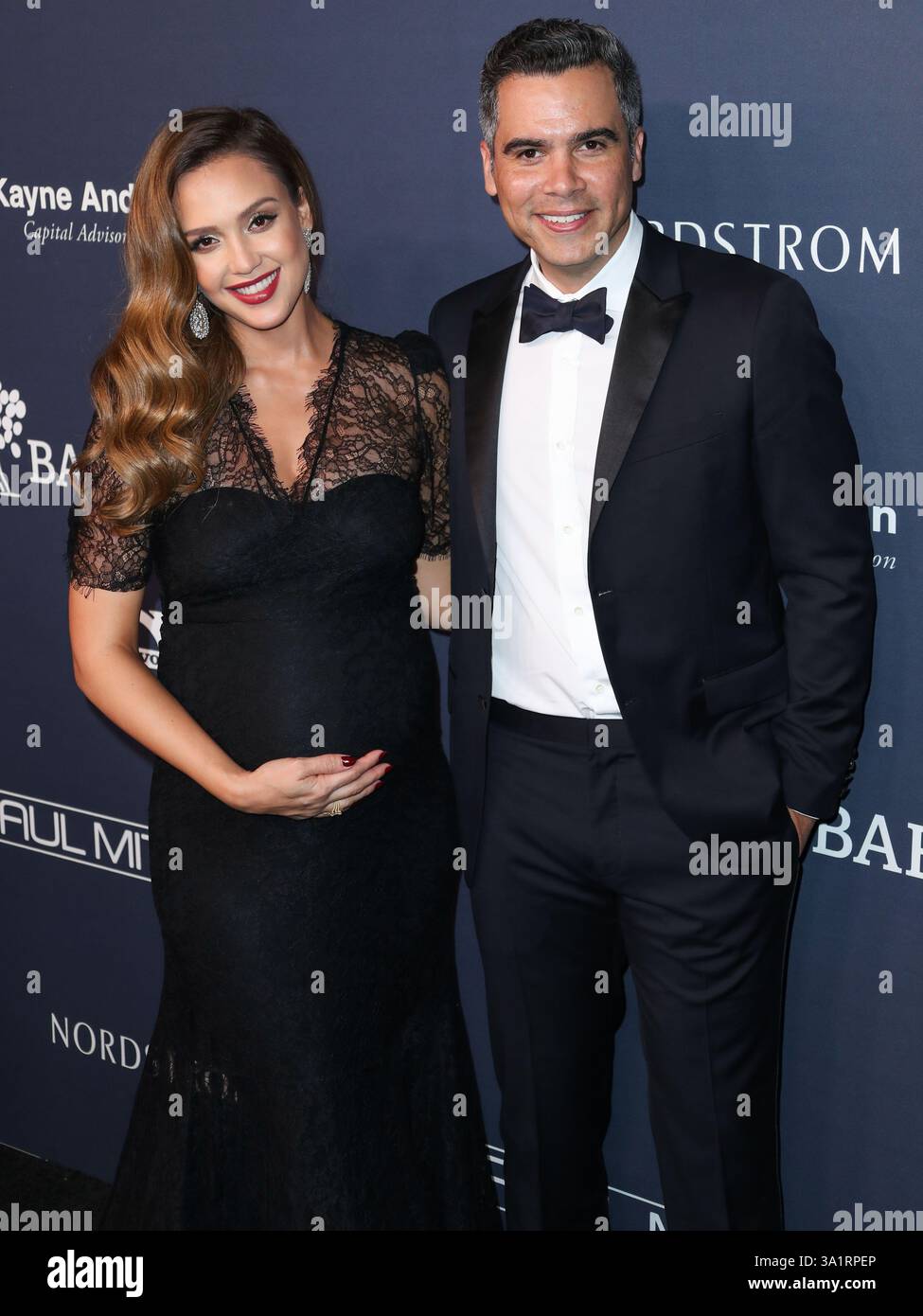 (FILE) Jessica Alba Officially Files for Divorce from Husband Cash ...