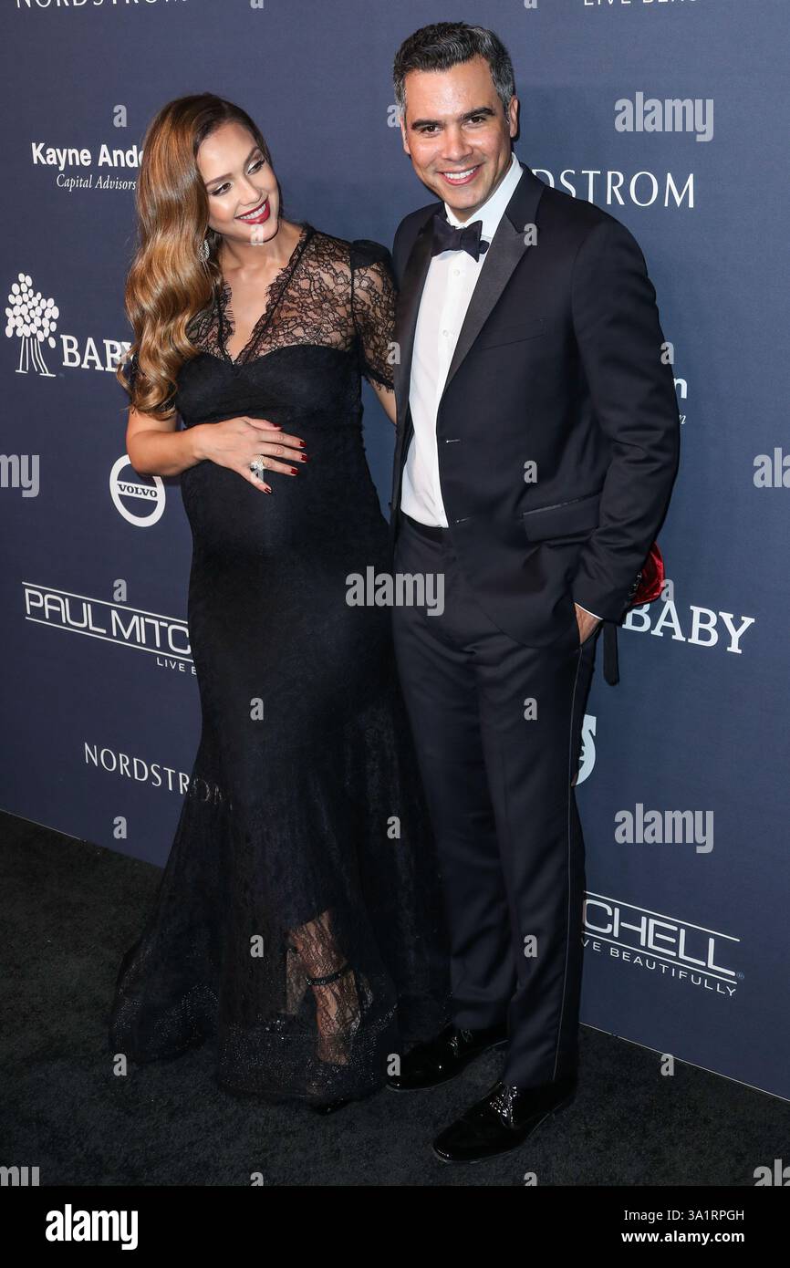 (FILE) Jessica Alba Officially Files for Divorce from Husband Cash ...