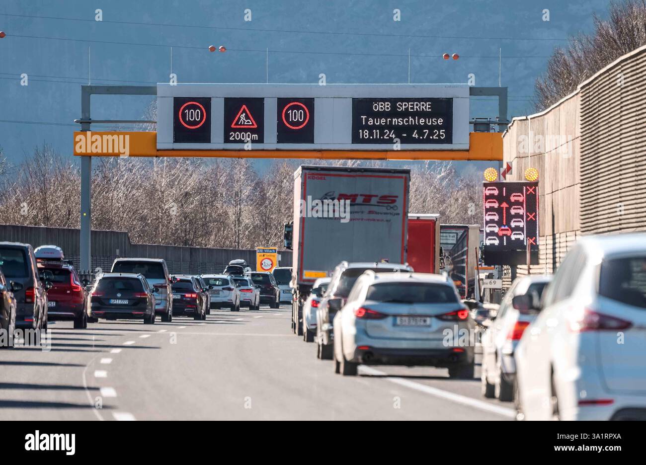10.03.2025, A10, AUT, Unterwegs in SALZBURG, THEMENBILD, Verschiedene ...
