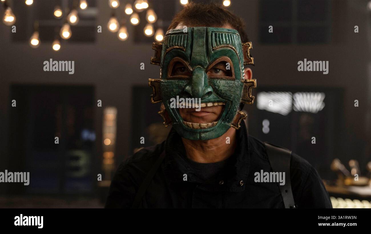 CLEANER (2025), directed by MARTIN CAMPBELL. Credit: Anton / Qwerty ...