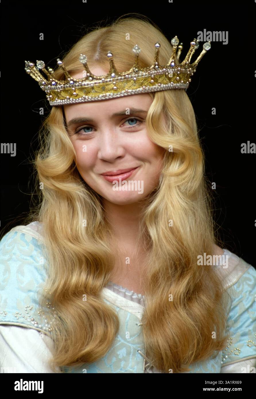 Lysette anthony hi-res stock photography and images - Alamy