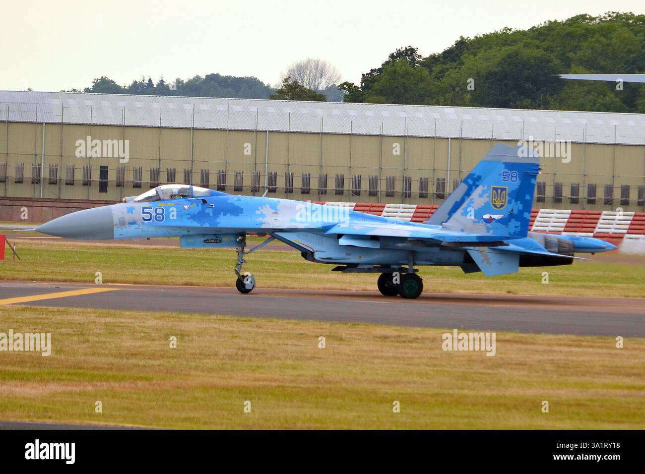 Ukrainian Air Force Sukhoi Su-27 Flanker "Blue 58" military fighter jet ...