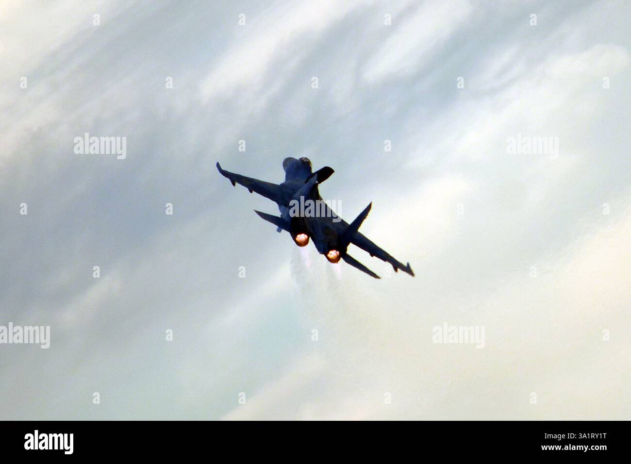 Ukrainian Air Force Sukhoi Su-27 Flanker "Blue 7" military fighter jet ...