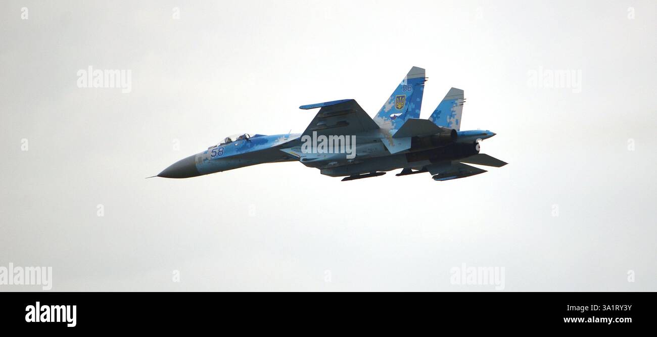 Ukrainian Air Force Sukhoi Su-27 Flanker "Blue 58" military fighter jet ...