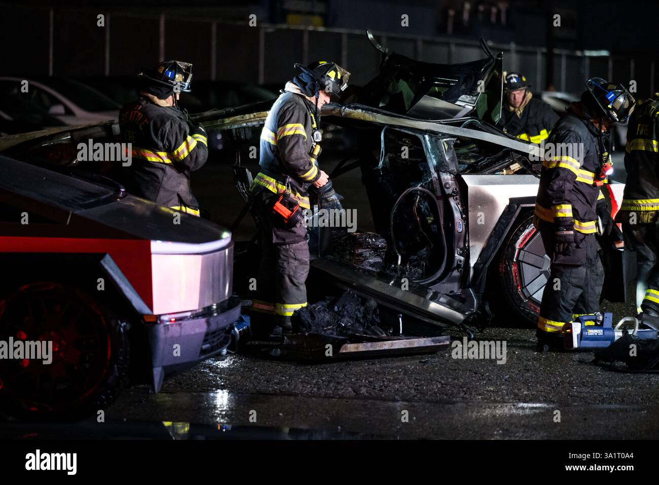 Seattle, USA. 10th Mar 2025. Seattle fire on the scene responding to an ...
