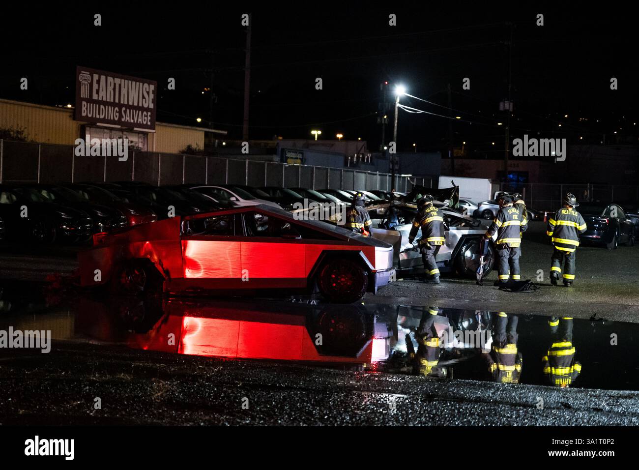 Seattle, USA. 10th Mar 2025. Seattle fire on the scene responding to an ...