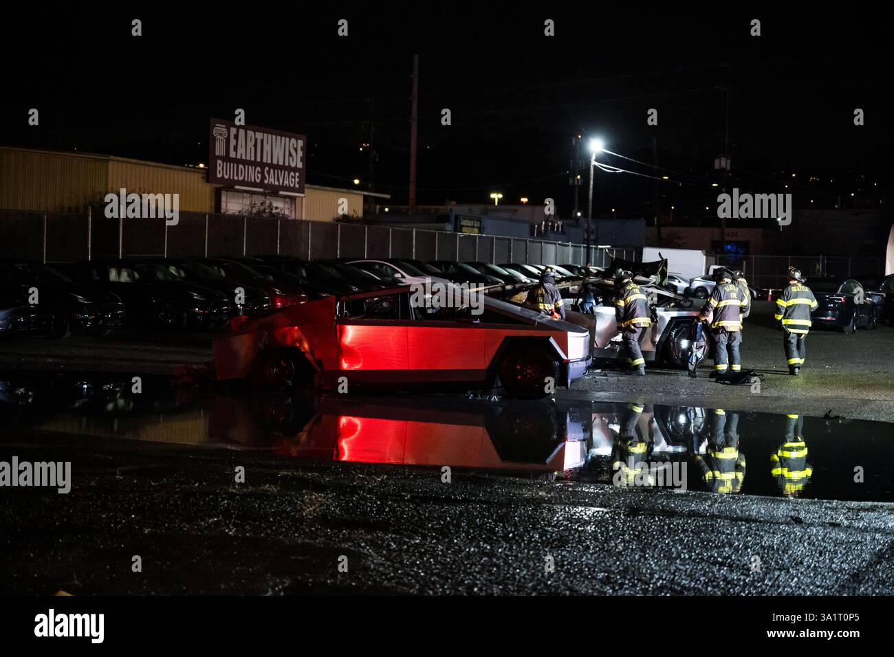 Seattle, USA. 10th Mar 2025. Seattle fire on the scene responding to an ...