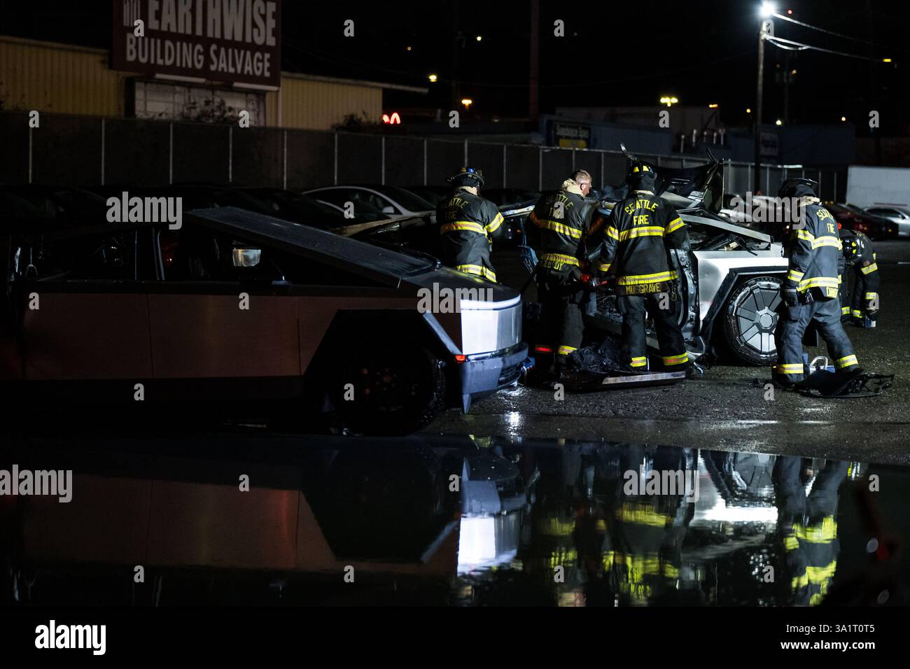 Seattle, USA. 10th Mar 2025. Seattle fire on the scene responding to an ...
