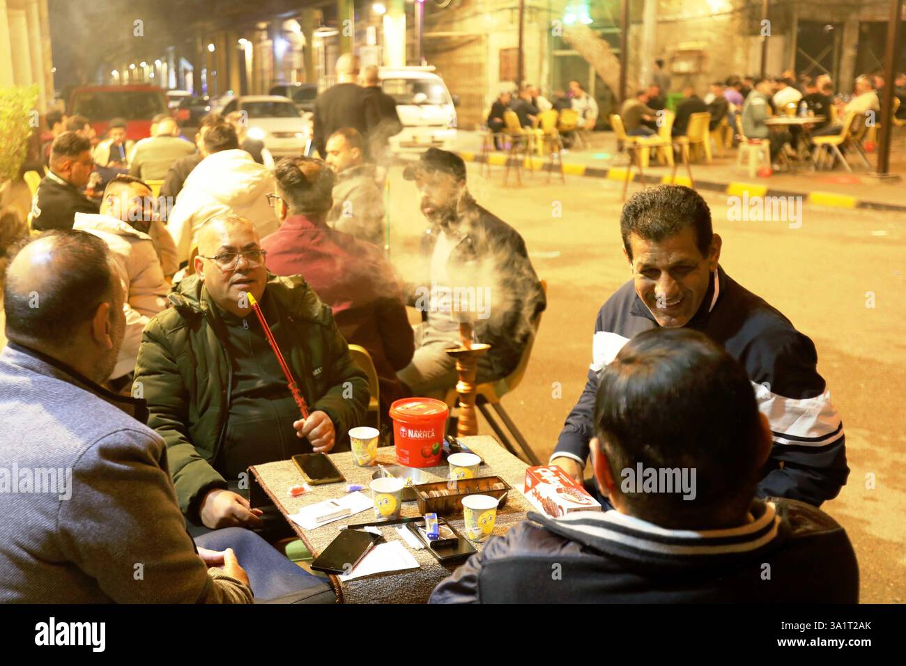Baghdad, Iraq. 9th Mar, 2025. People enjoy their time during the holy ...