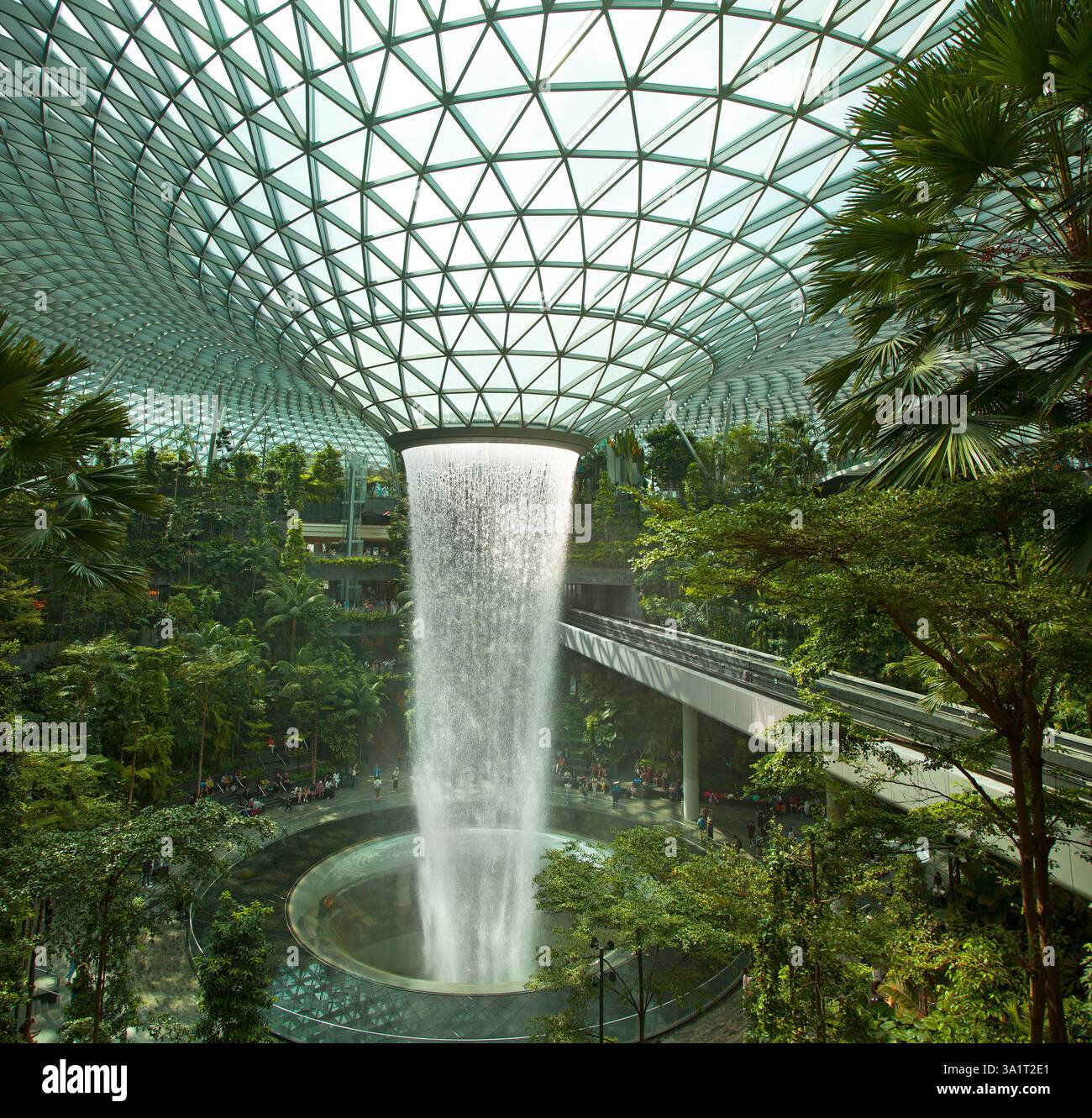 The Jewel rain vortex, Changi airport, Singapore, tourists enjoying the ...