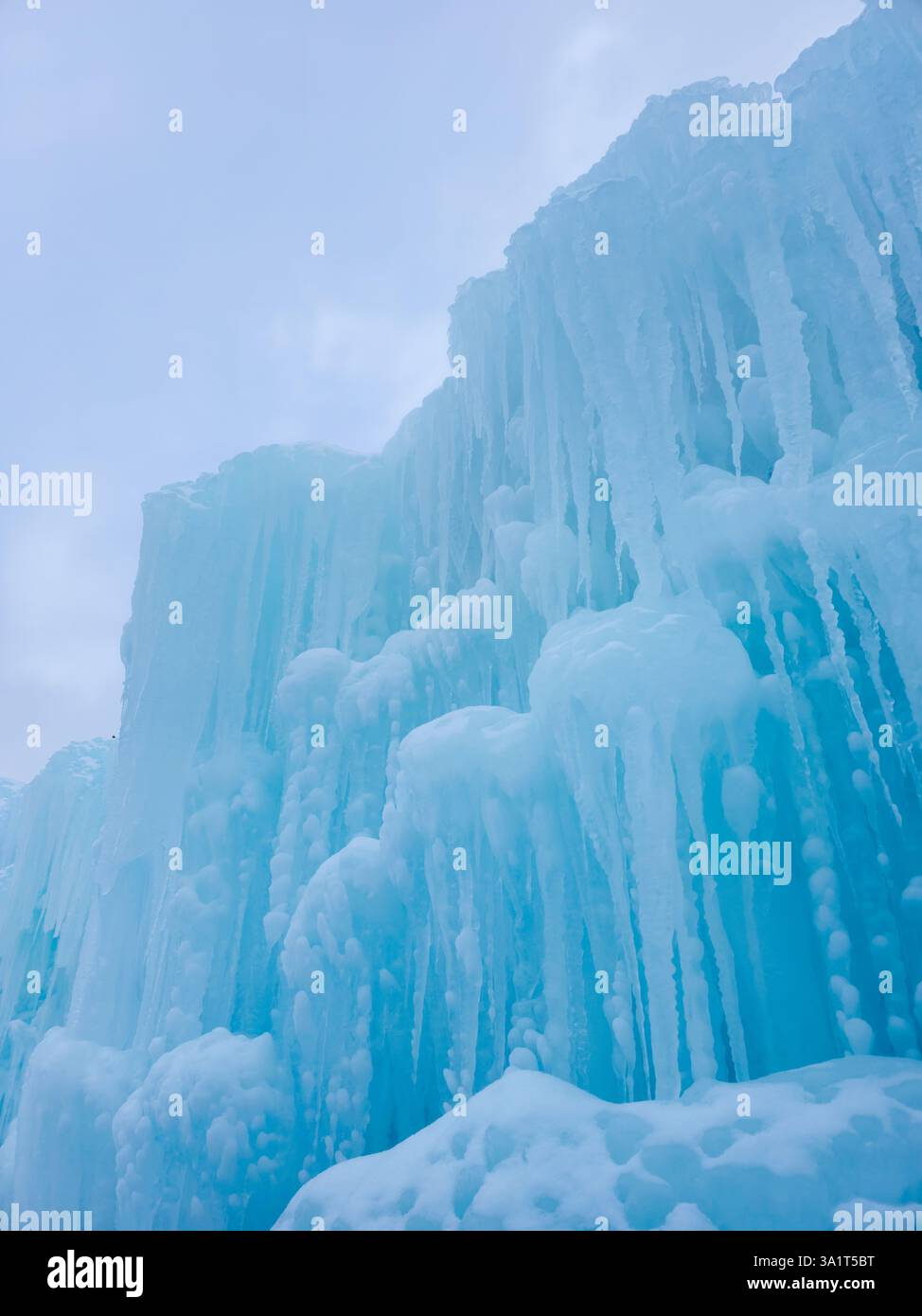 Majestic arctic ice formations hi-res stock photography and images - Alamy