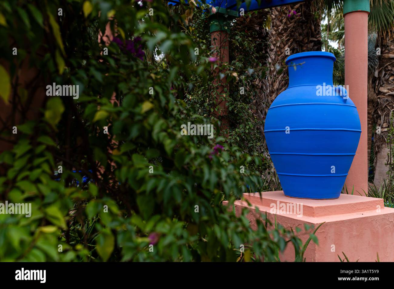 Marrakech, Morocco - February 18, 2025: A vibrant blue ceramic pot ...