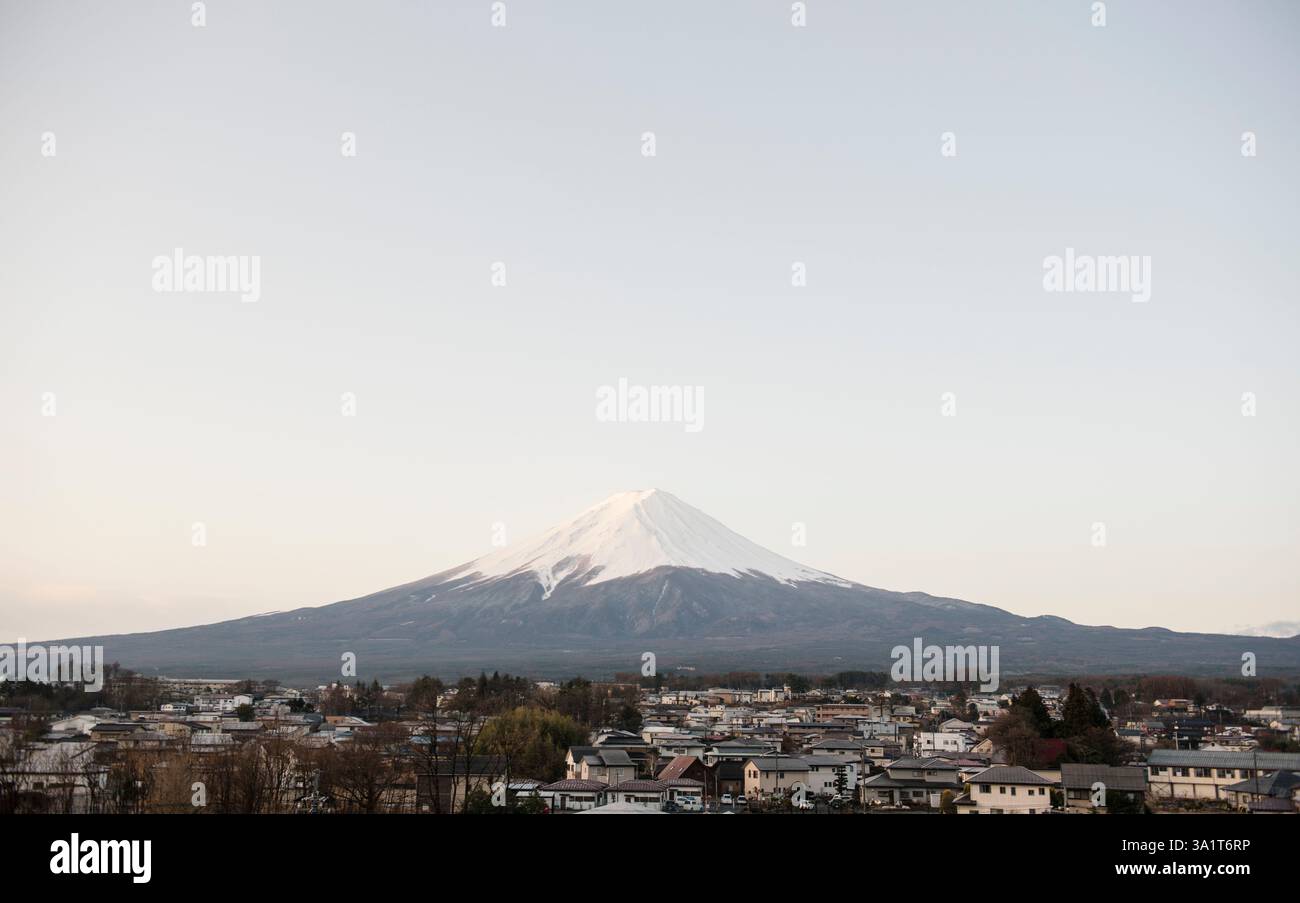 Wide shot of mount fuji Stock Photo - Alamy