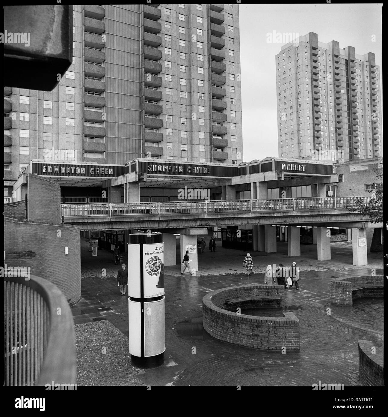 Edmonton Green Shopping Centre, New Road, Edmonton Green, Enfield ...