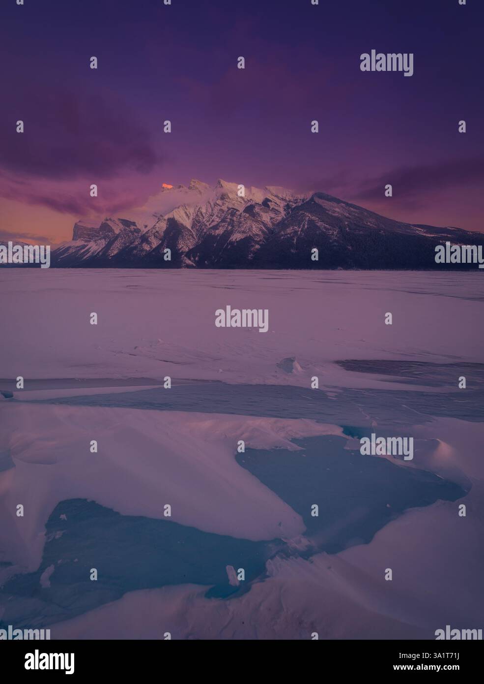 Sunset from Minnewaka Lake, Canadian Rockies Stock Photo - Alamy