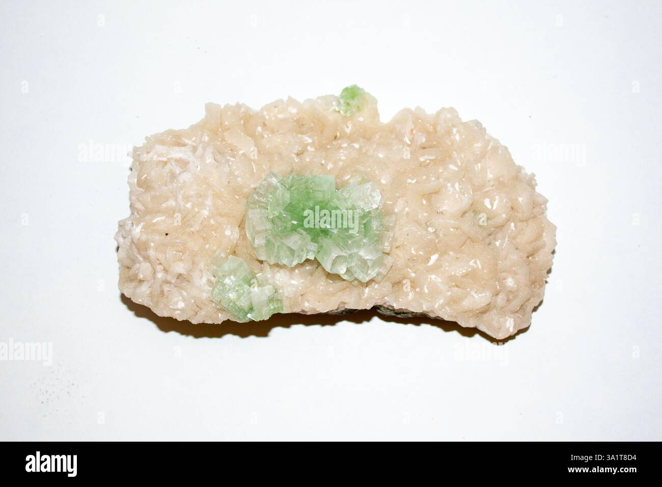 Apofilita verde hi-res stock photography and images - Alamy