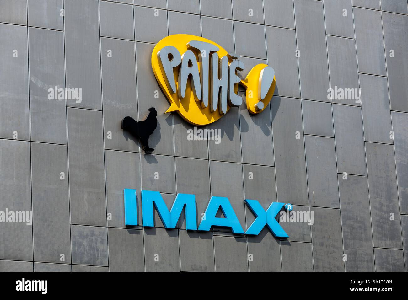 Pathe bioscoop logo hi-res stock photography and images - Alamy