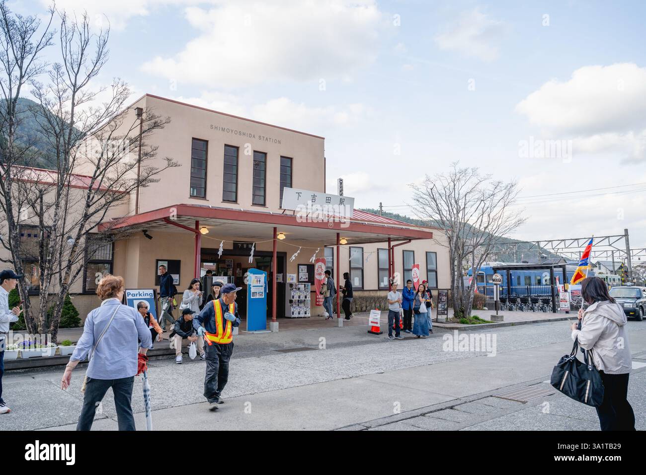 Fujiyoshida, Yamanashi, Japan - APR 17, 2024: Shimoyoshida Station ...