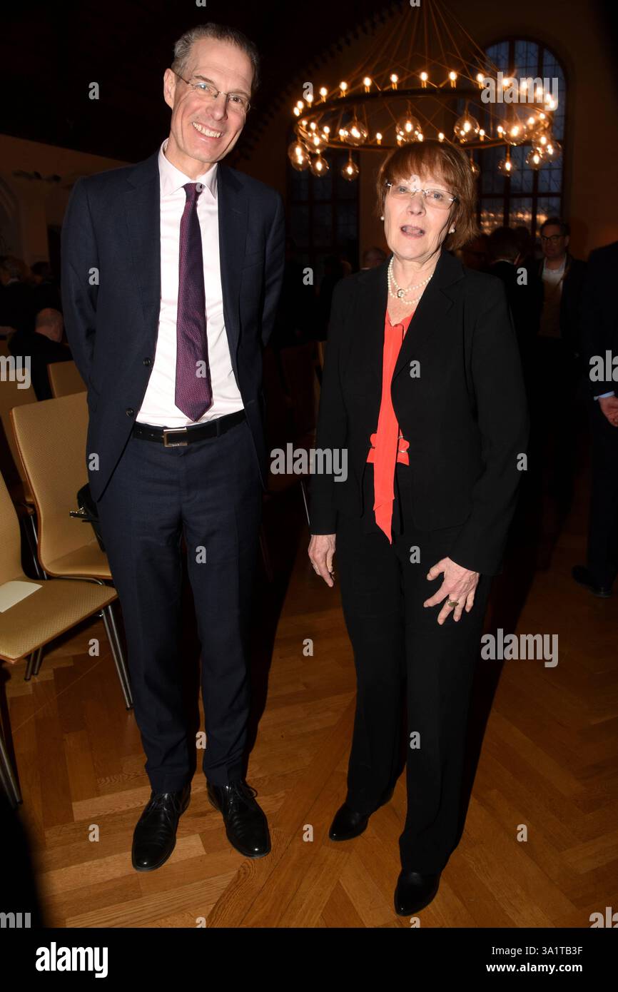 Bernhard Liess Ev Luth Stadtdekan Barbara Kittelberger Ev Luth ...