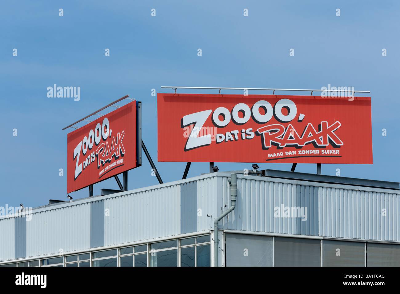 Raak Frisdrank logo billboard sign. Raak is a Dutch soft drink brand ...