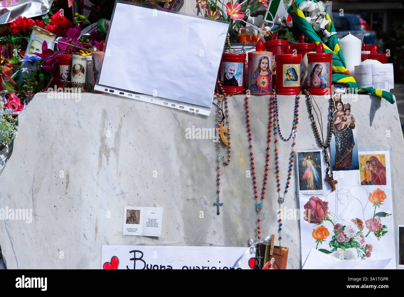 Vatican City, Vatican, 9 March 2025. Candles, Cards, letters and ...