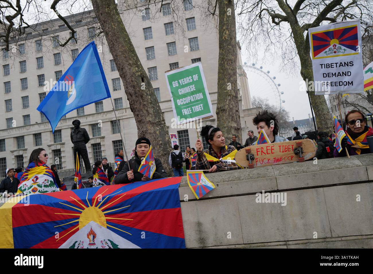 London, UK. 10th Mar, 2025. Protesters gather outside Downing Street to ...