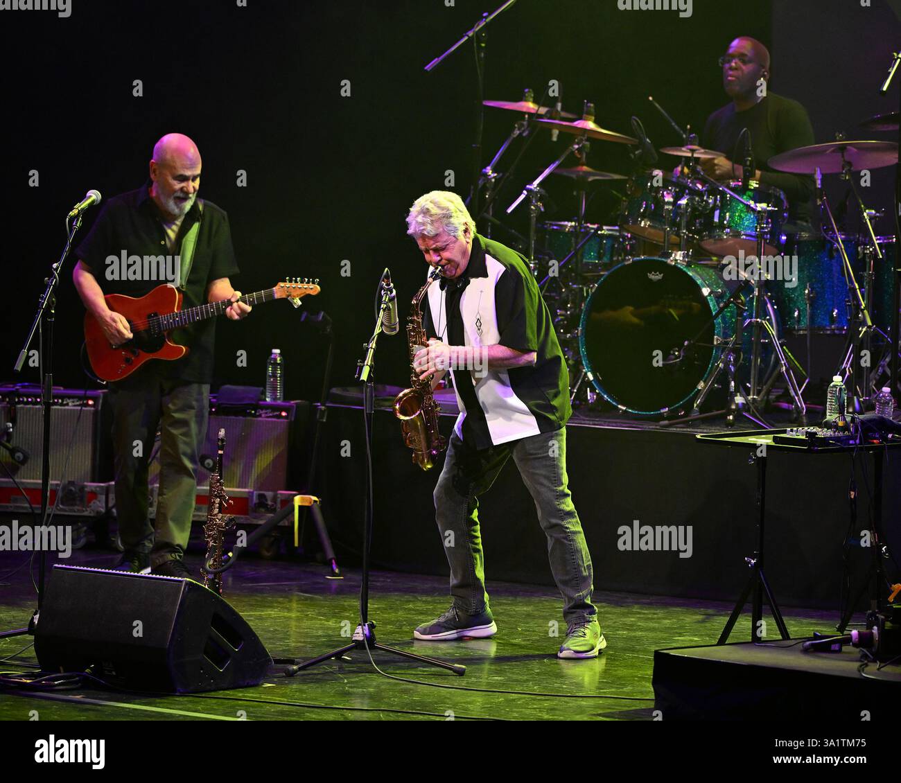 Fort Lauderdale, FL, USA. 08th Mar, 2025. Julio Fernandez and Jay ...
