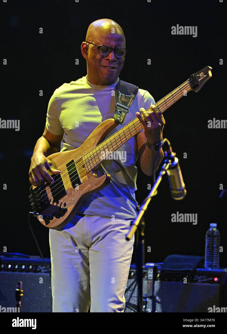 Fort Lauderdale, FL, USA. 08th Mar, 2025. Scott Ambush of Spyro Gyra ...