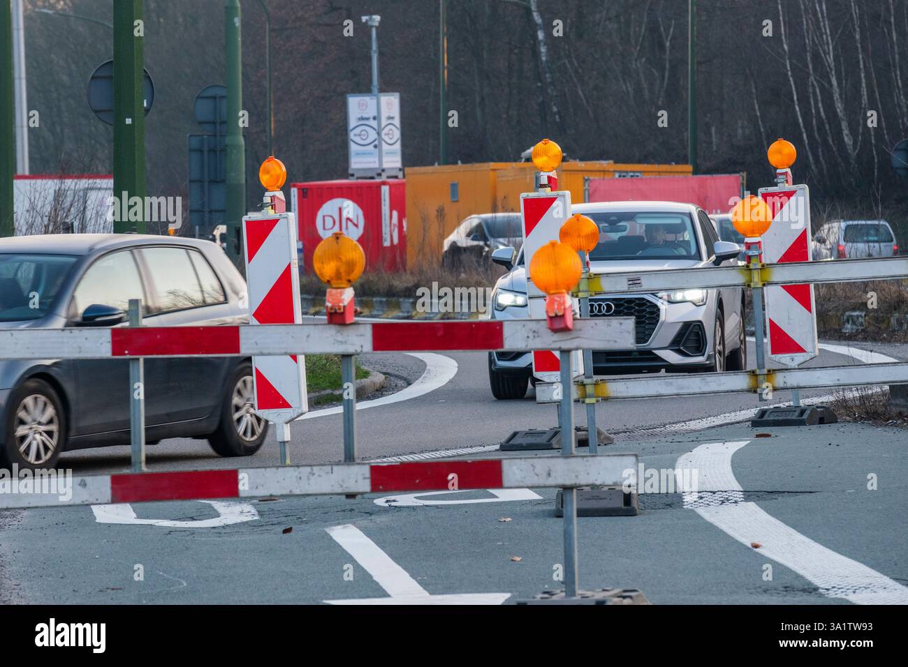 Surface traffic around the carrefour Léonard during renovation work on ...