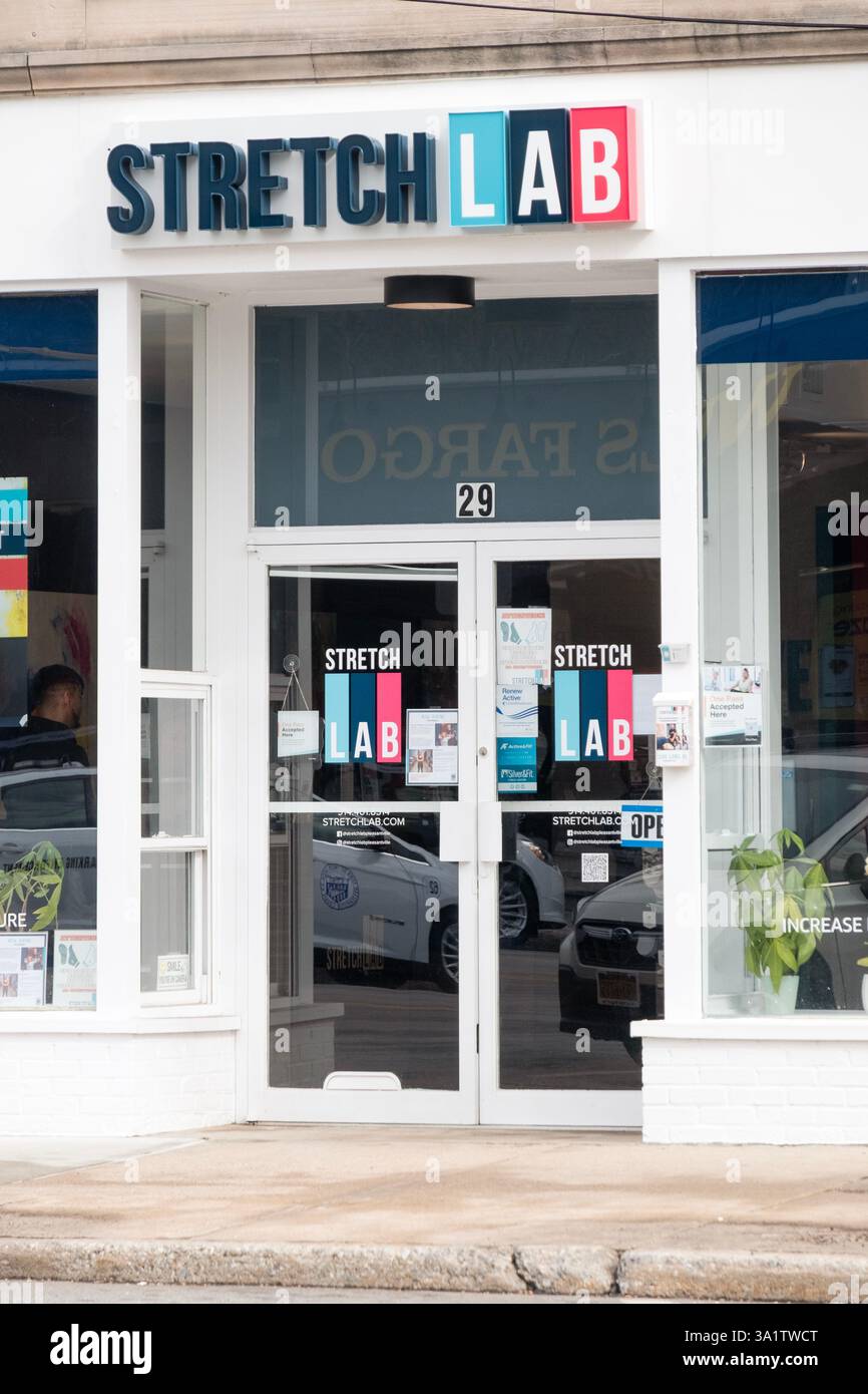 The exterior of a Stretchlab, a business where professionals help ...
