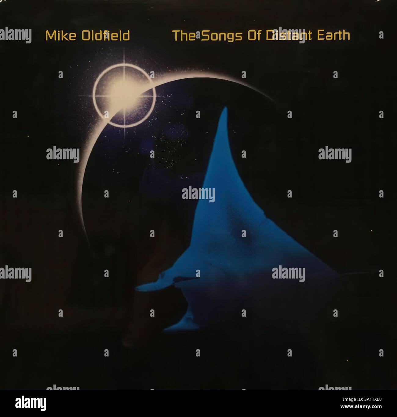Mike Oldfield, The Songs of Distant Earth, Vintage vinyl album cover ...