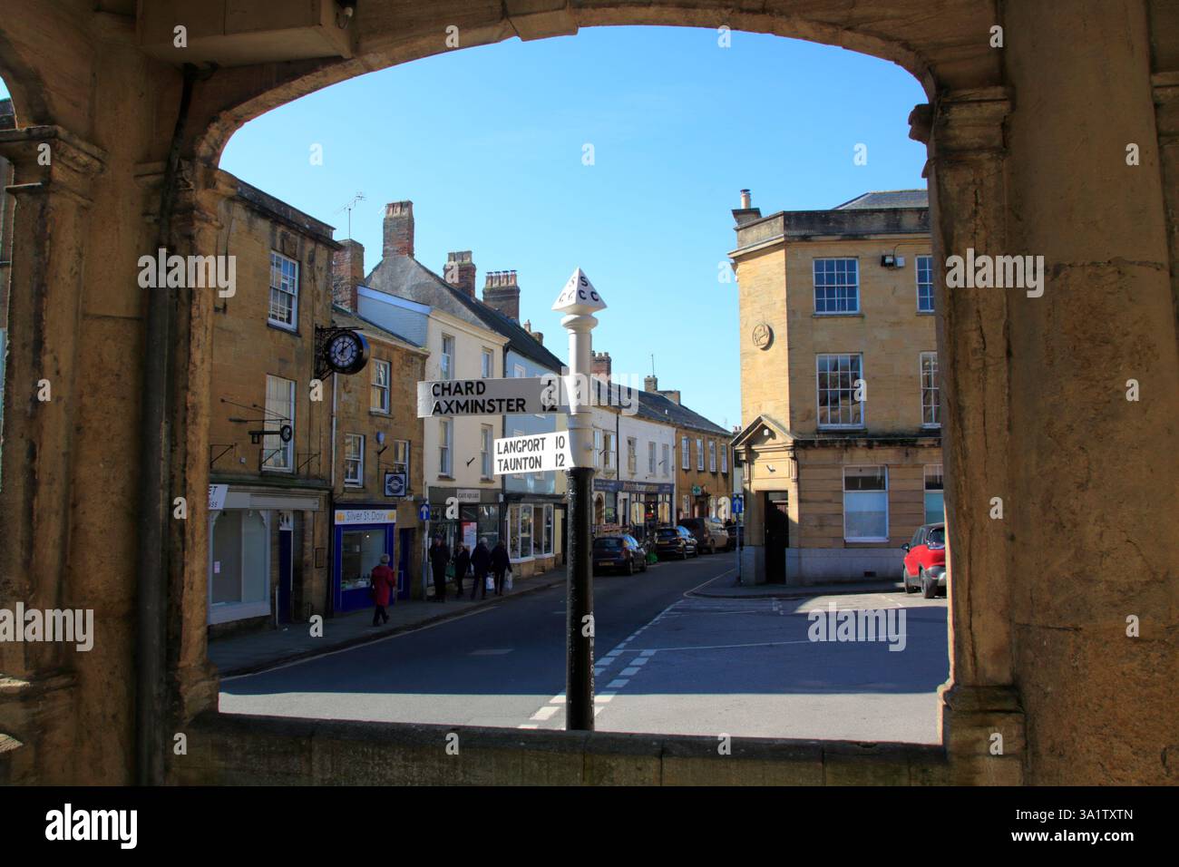 Market Square Ilminster Somerset England uk Stock Photo - Alamy