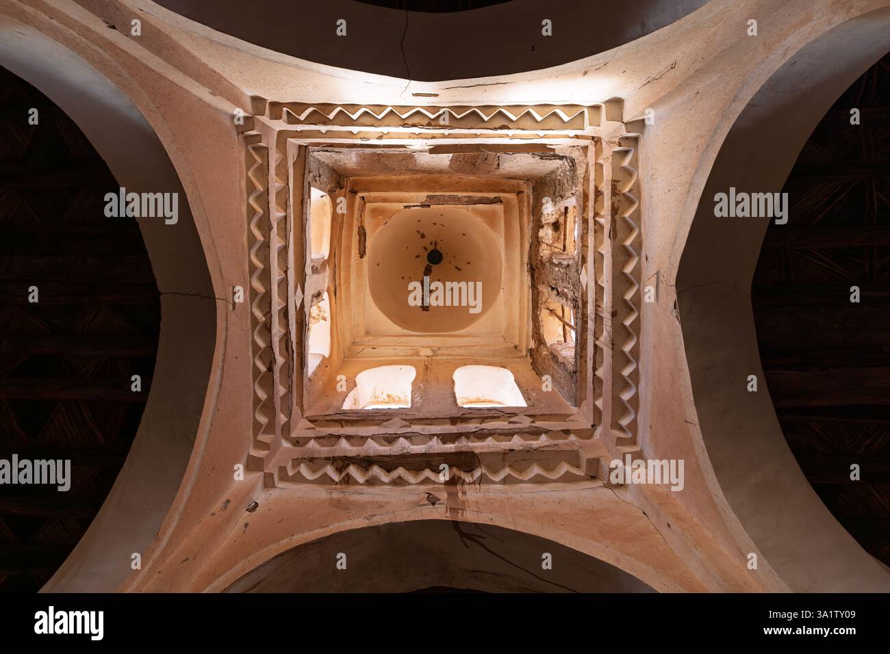 Tinghir, an old French garrison town in the Todra Valley, is built ...