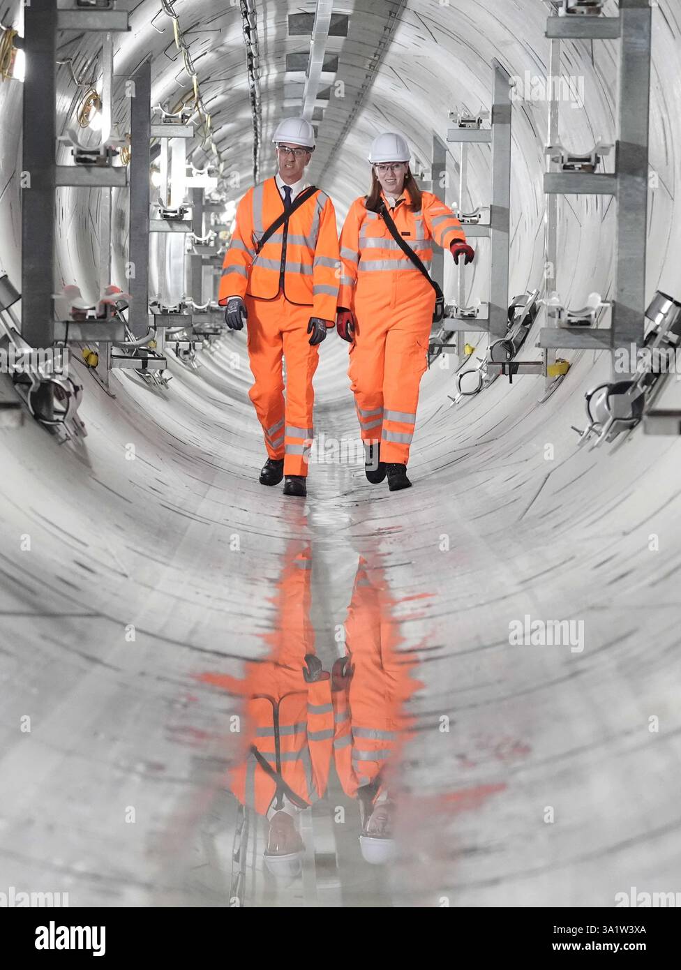 Energy Security and Net Zero Secretary Ed Miliband and Deputy Prime ...