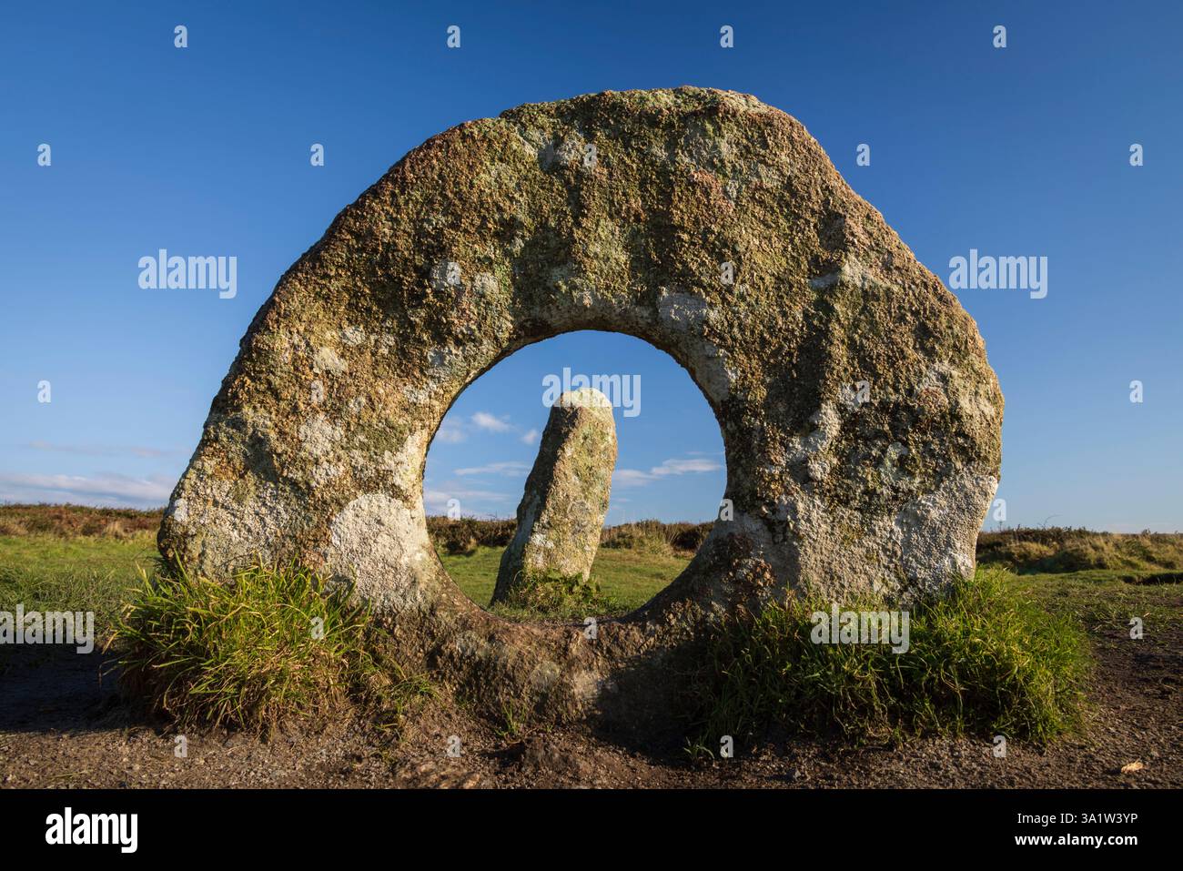 The Mên-an-Tol, a megalithic holed standing stone on the Penwith ...