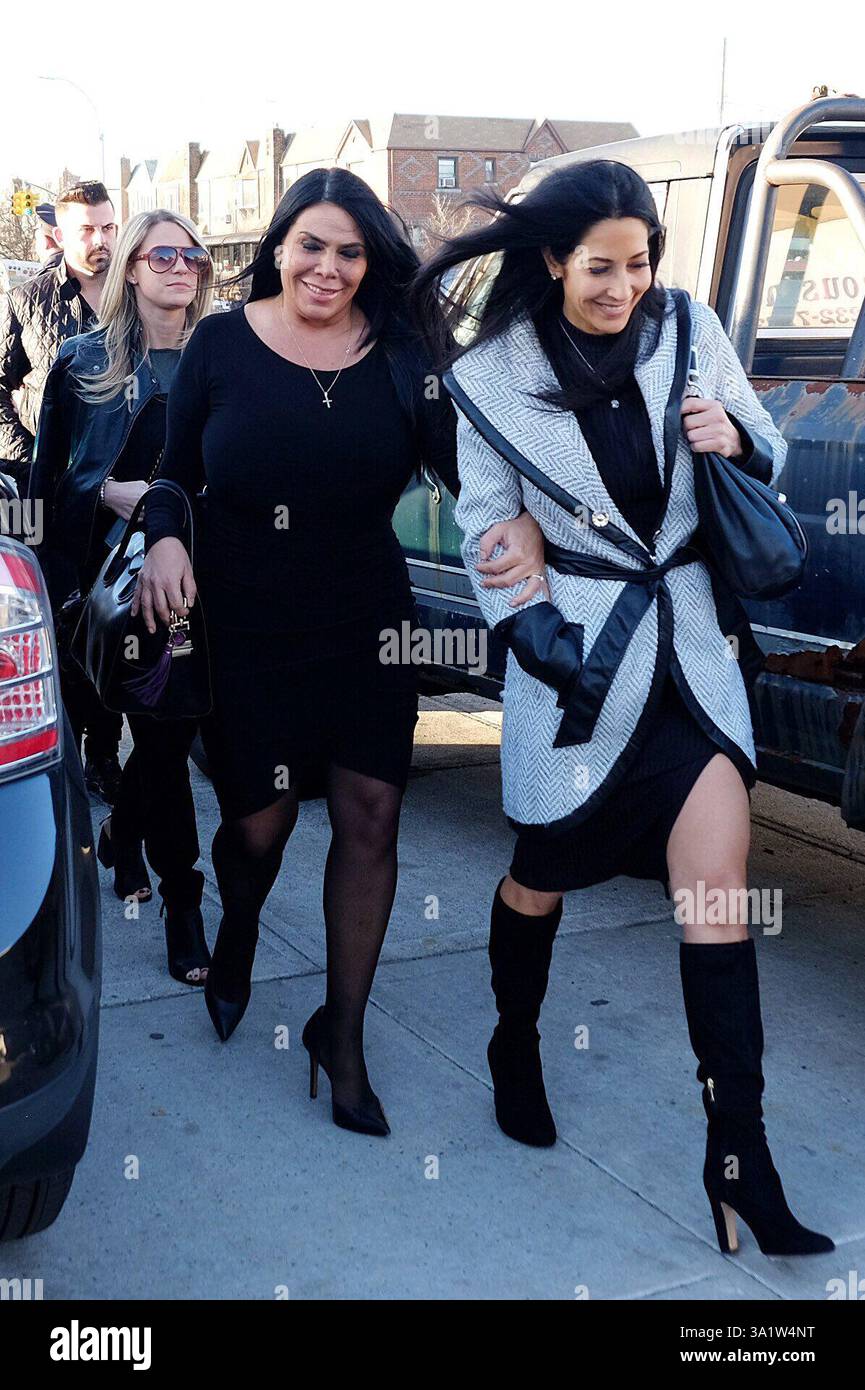 Renee Graziano (L) attending a wake for reality TV star Angela Raiola ...
