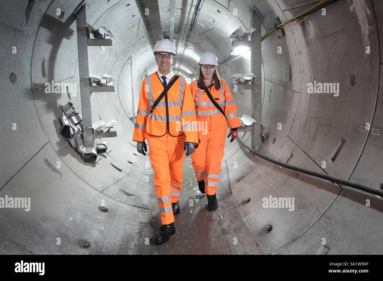 Energy Security and Net Zero Secretary Ed Miliband and Deputy Prime ...