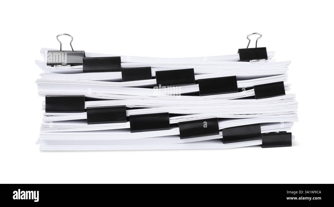 Binder clips with sheets of paper isolated on white Stock Photo - Alamy