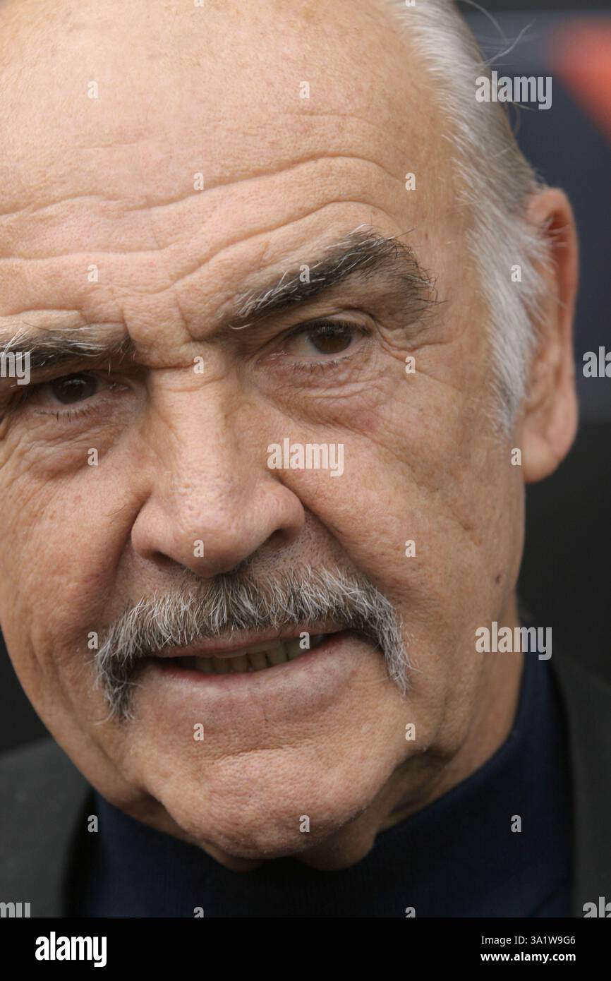 Legendary Scottish film star Sir Sean Connery arriving at Cineworld ...