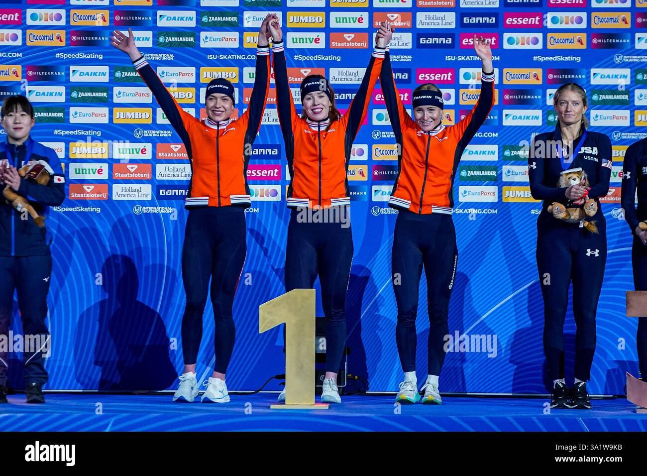 HEERENVEEN, NETHERLANDS - MARCH 2: Joy Beune of Netherlands, Antoinette ...