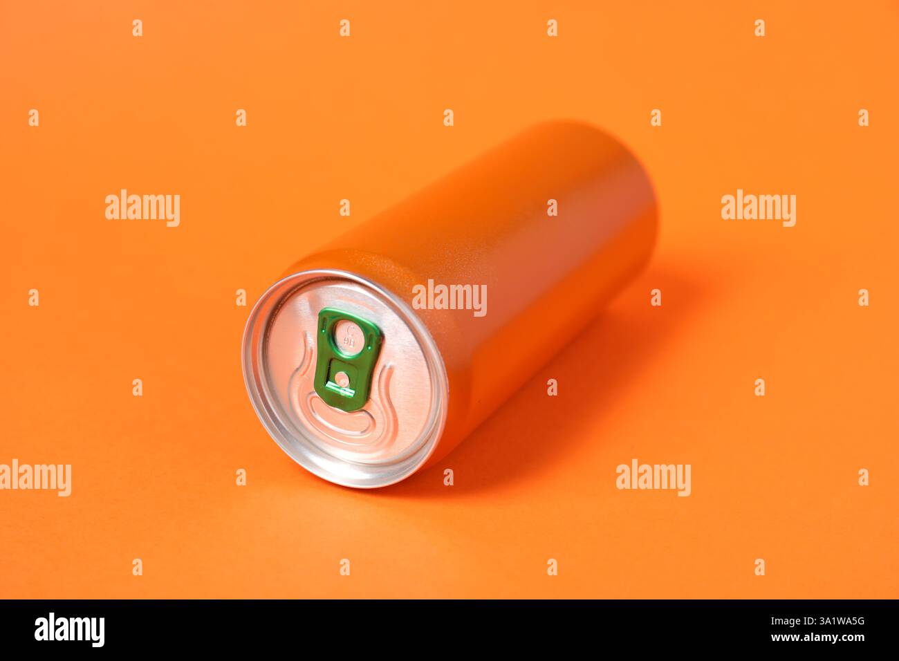 Aluminum orange soda can hi-res stock photography and images - Alamy