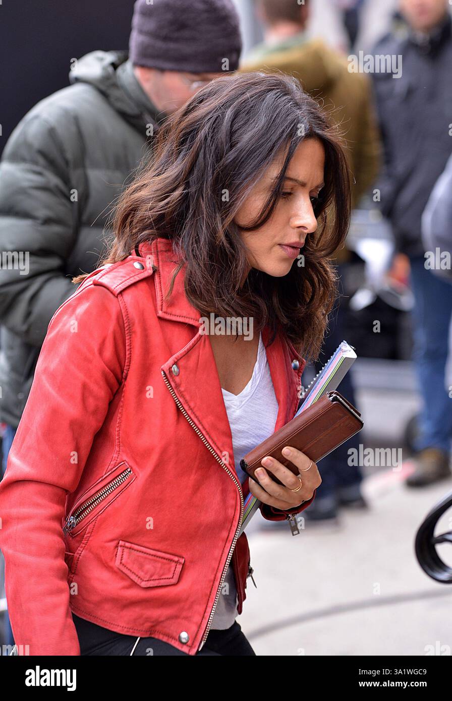 Actress Sarah Shahi was on the set of the Pilot of the TV show 'Drew ...