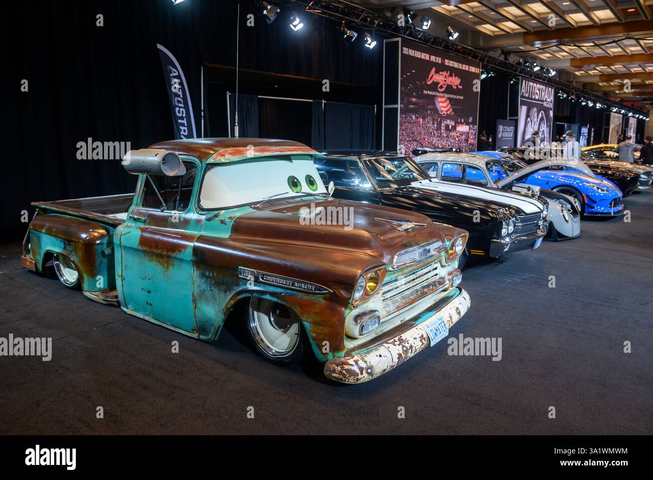 Toronto, ON, Canada - February 14, 2025: 1959 Chevrolet Apache Pickup ...