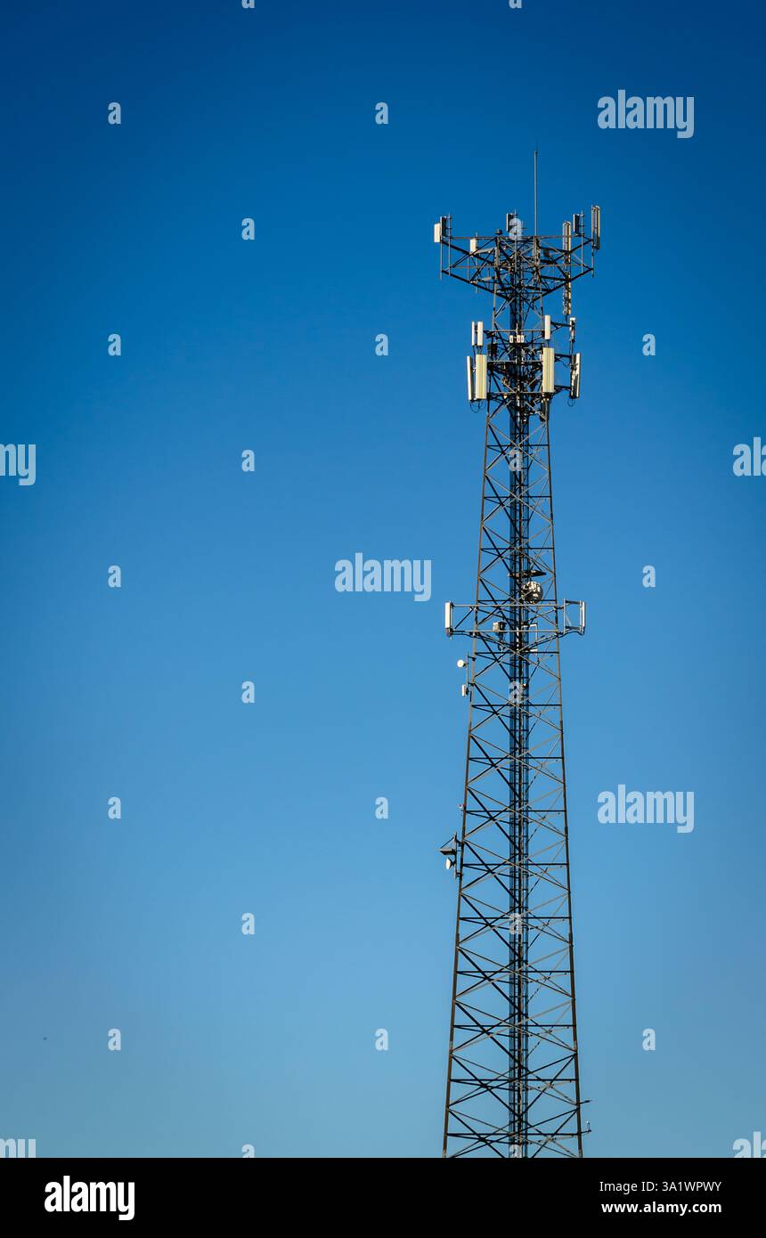 Vertical orientation telecommunications tower hi-res stock photography ...
