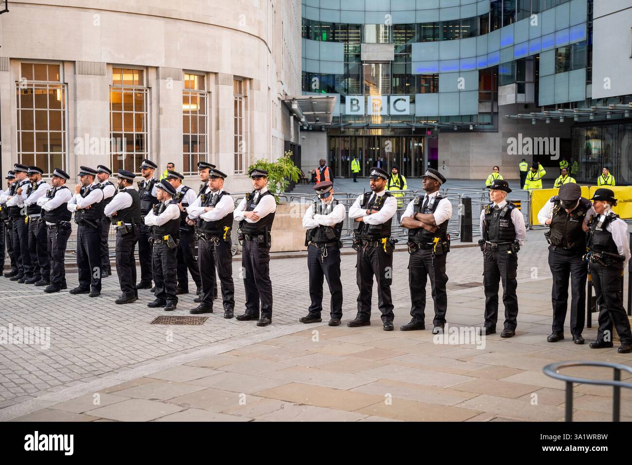 Metropolitan police guarding bbc headquarters in portland place hi-res ...