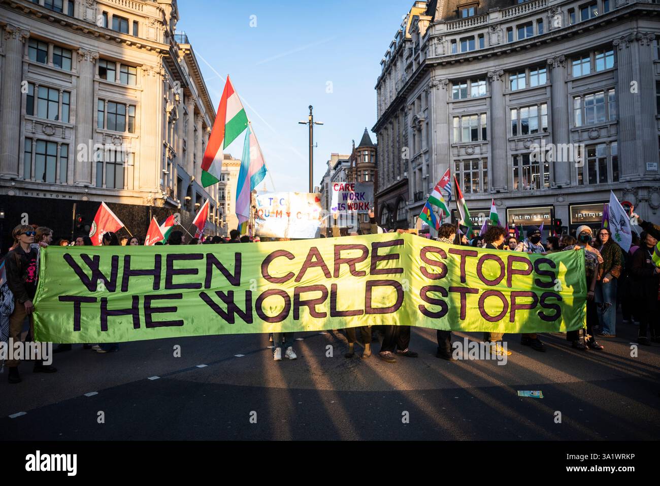 Civil disobedience on Oxford Circus, International Women's Day ...